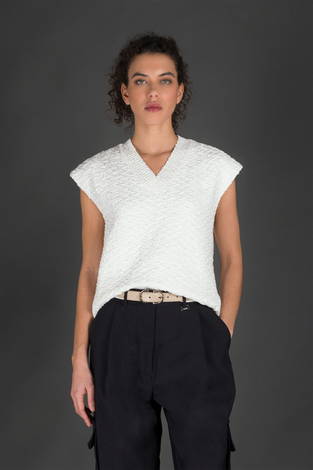 BRIA-P214 in ECRU: Luxury Italian Belts | MooRER®